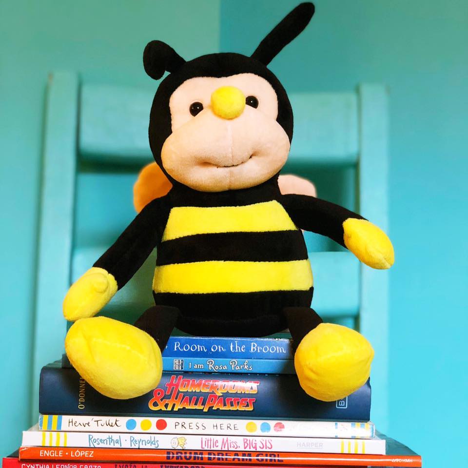 The Book Bee